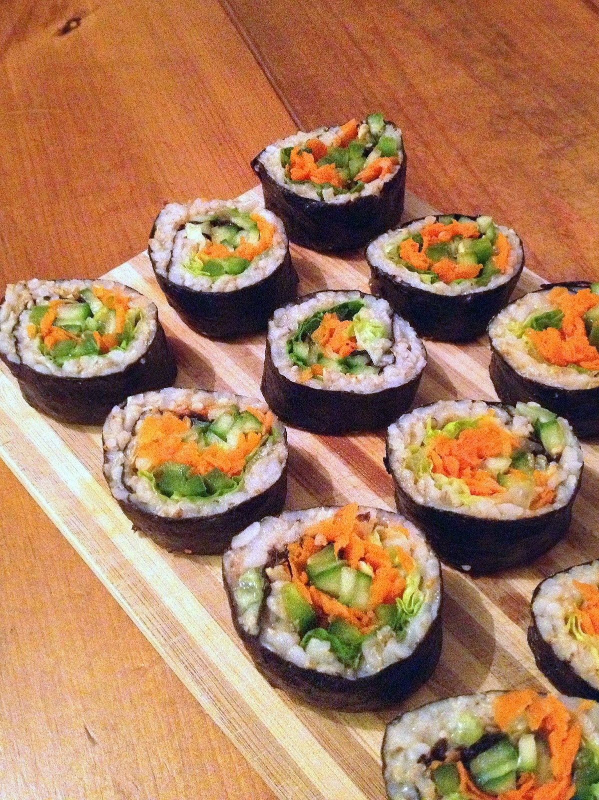 Keep the Peas: SPROUTED RICE AND VEGETABLE LAVER (SEAWEED) ROLLS
