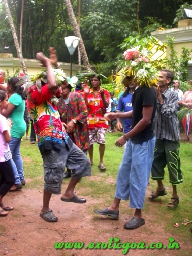 See Goa through my eyes: Sao Joao Celebrations at the Pomburpa Spring ...