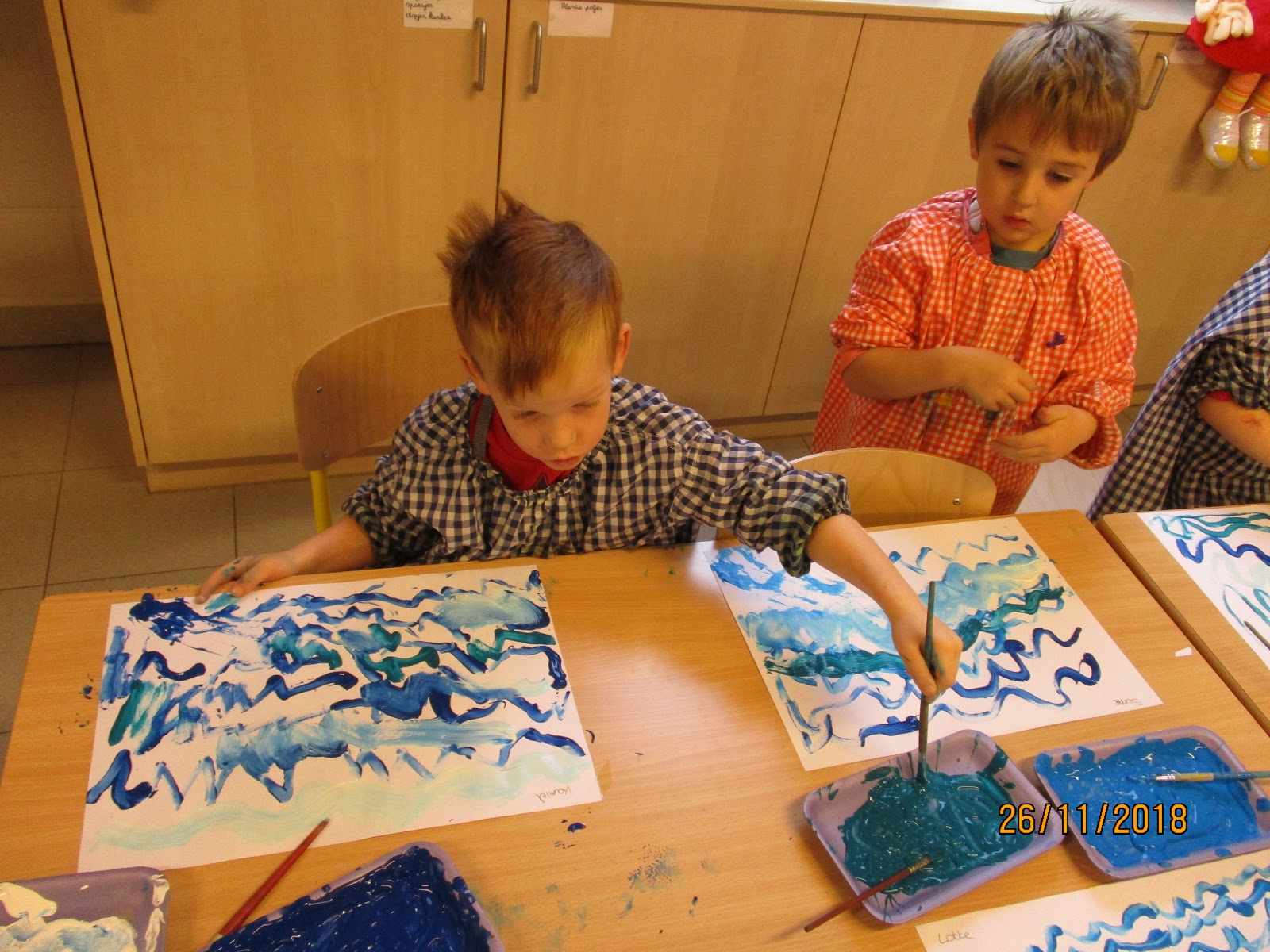 Loeloe : Schrijfdans K2 "De golven van de zee"