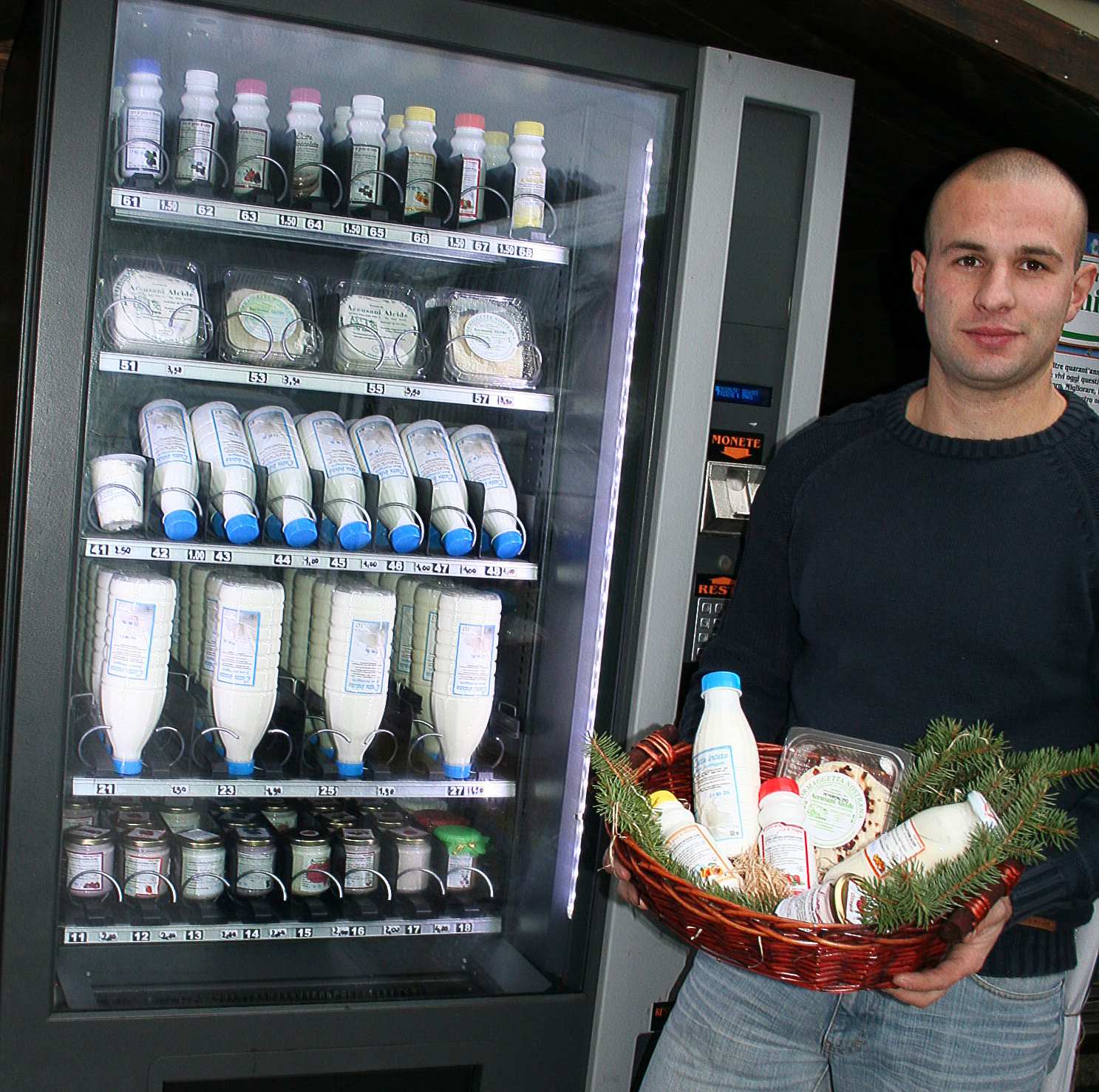 Nuovo distributore automatico di latte, yogurt e formaggi ad Acqui Terme