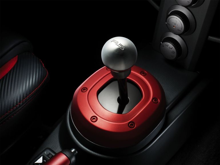 fayzsibudakarkitek: Merah menyala Satria Neo R3 itu