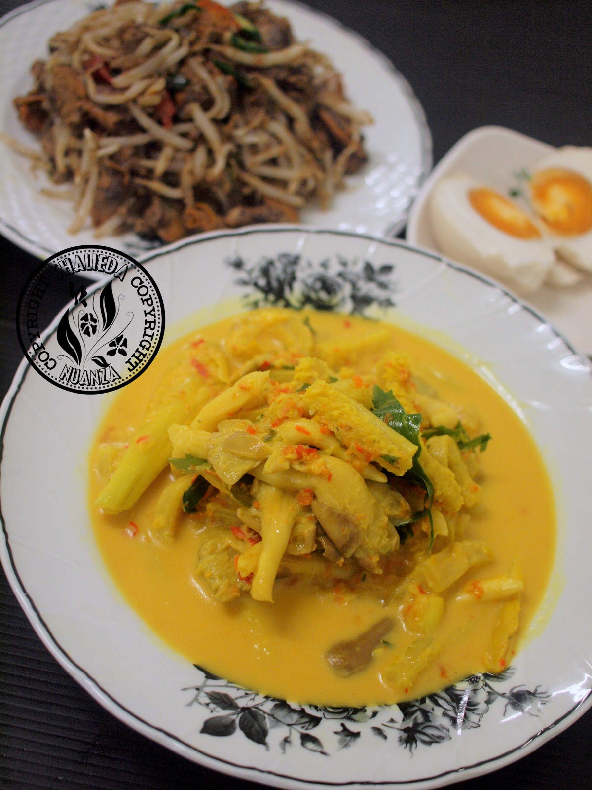 Pesona Cinta Cida de'Nuanza: perut masak lemak cili api cendawan