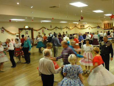 ART and ARCHITECTURE, mainly: Square dancing, from the USA to Australia