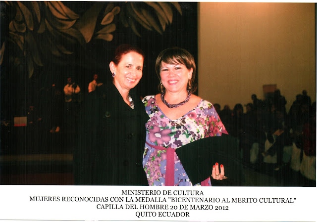 Surcos de fuego: JENNY LONDOÑO LÓPEZ RECIBE MEDALLA BICENTENARIO AL ...