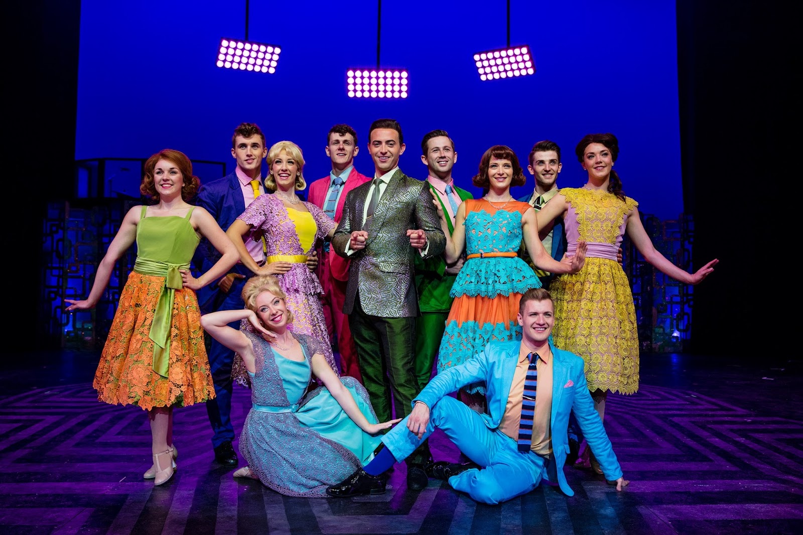 The North East Theatre Guide: REVIEW: Hairspray at Sunderland Empire