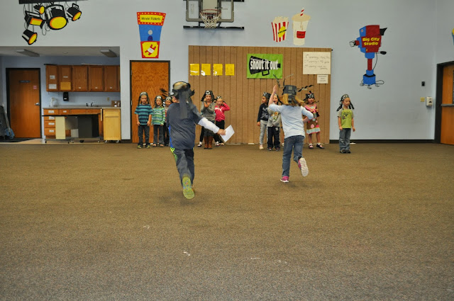 Miss Jessica's Kindergarten: Spider Relay Races!