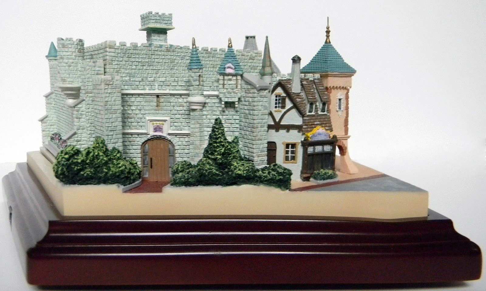 Filmic Light - Snow White Archive: Robert Olszewski & His Snow White ...