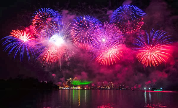 KC & the Sunshine Runners: Putrajaya Fireworks Competition Team USA