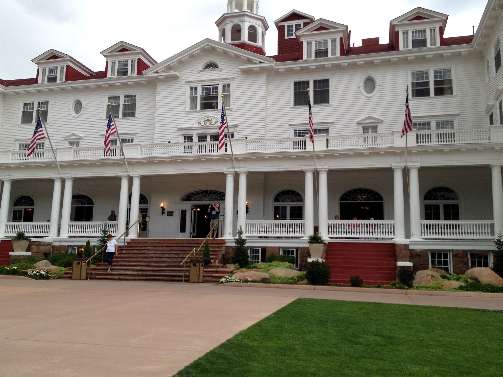 SENIOR MEDIA THESIS: The Stanley Hotel- Estes Park, CO