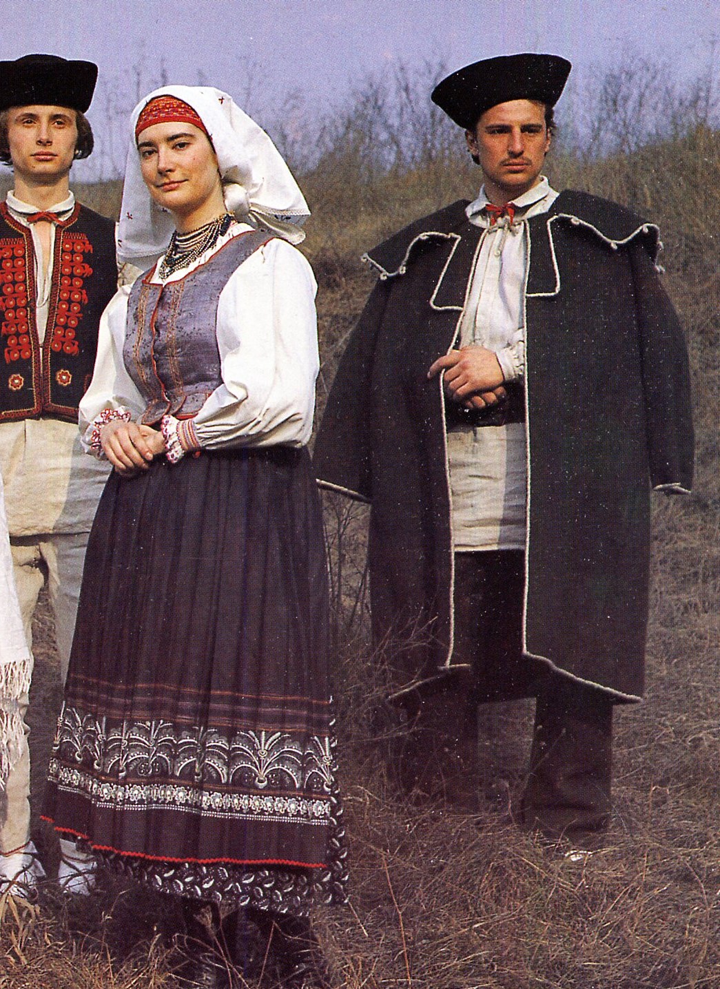 FolkCostume&Embroidery: Overview of the costumes of the Lemkos / Rusyns ...