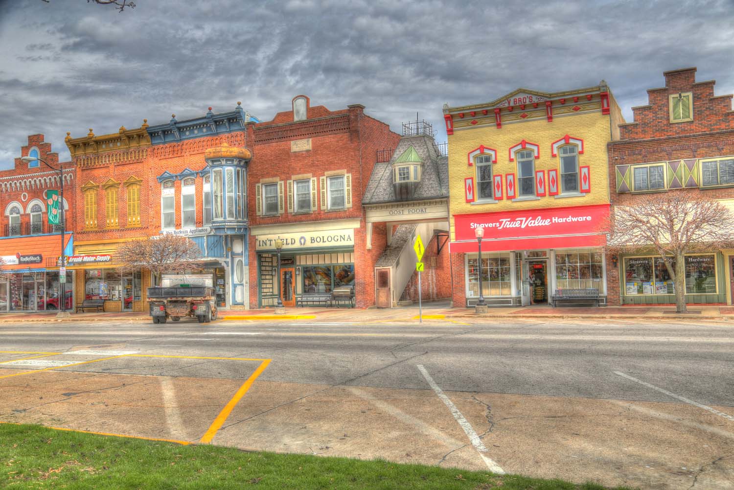 John and Sigrid's Adventures: Iowa - Pella and the Vermeer Mill - 4/22/2013