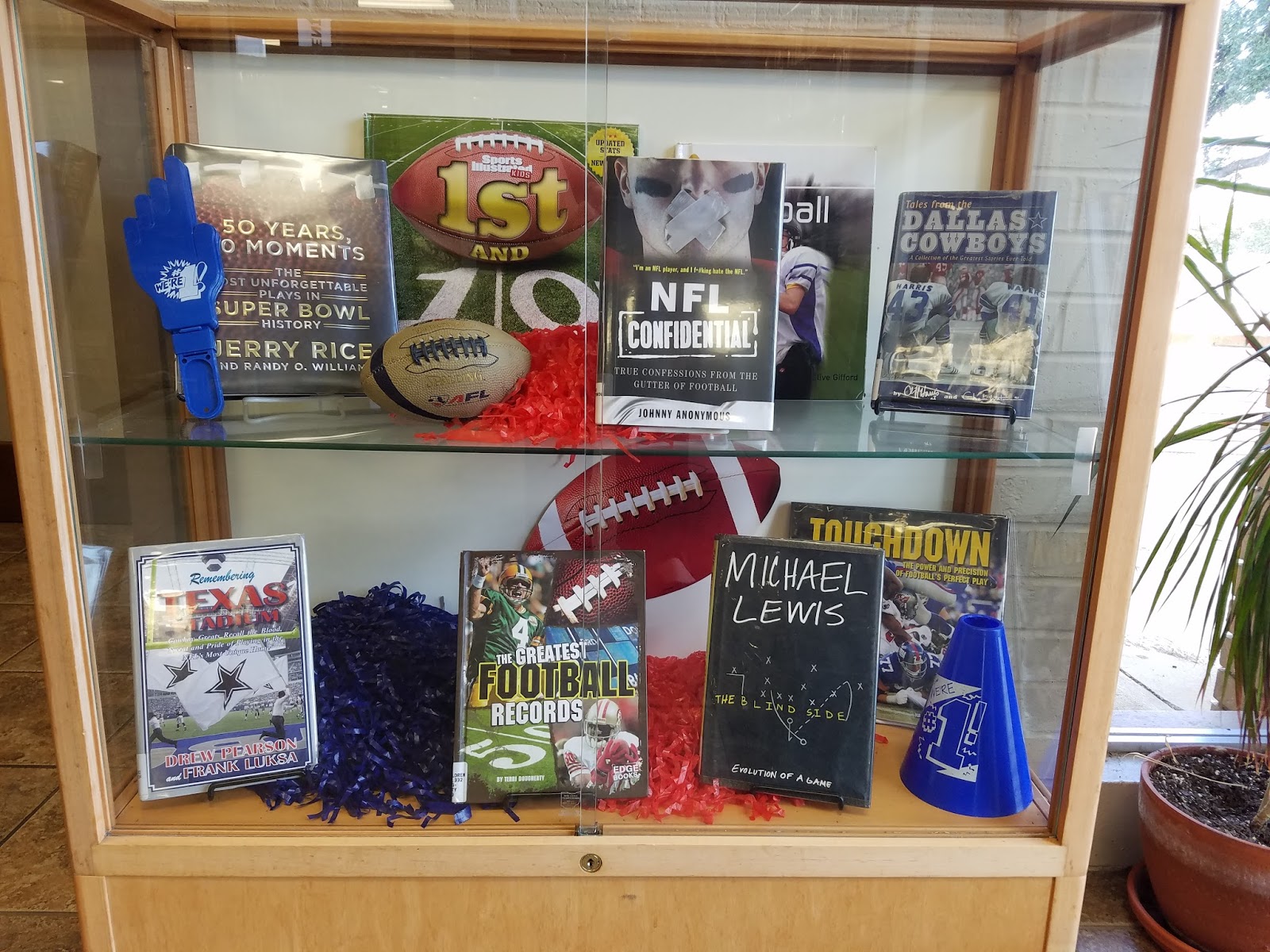 Book 'Em, Bobbi: September displays