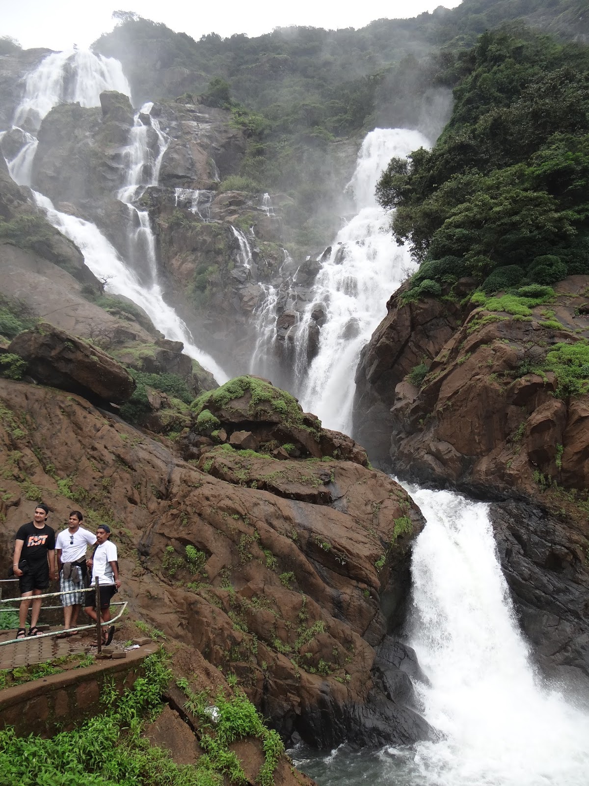 Uexplore: A Monsoon Weekend Trip to Dudh Sagar Waterfall