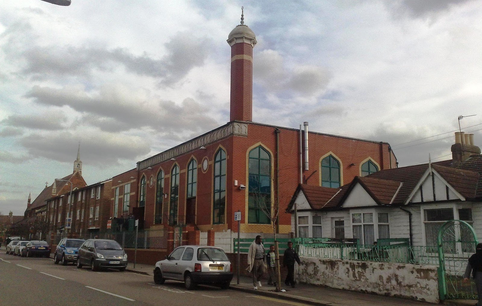 Dünya'nın Bütün Camileri: Albert Road Camii, Ilford, Londra, İngiltere