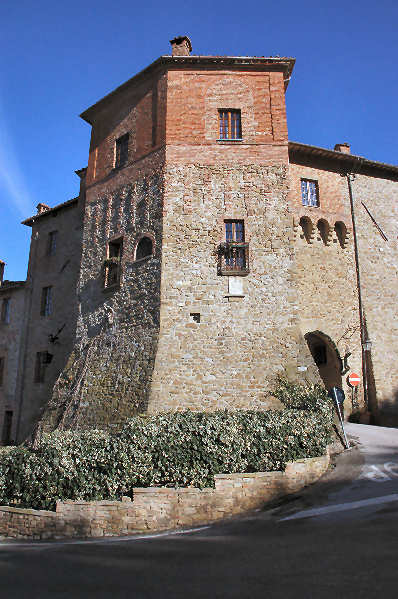 Scrumpdillyicious: Paciano: The Most Beautiful Village in Umbria