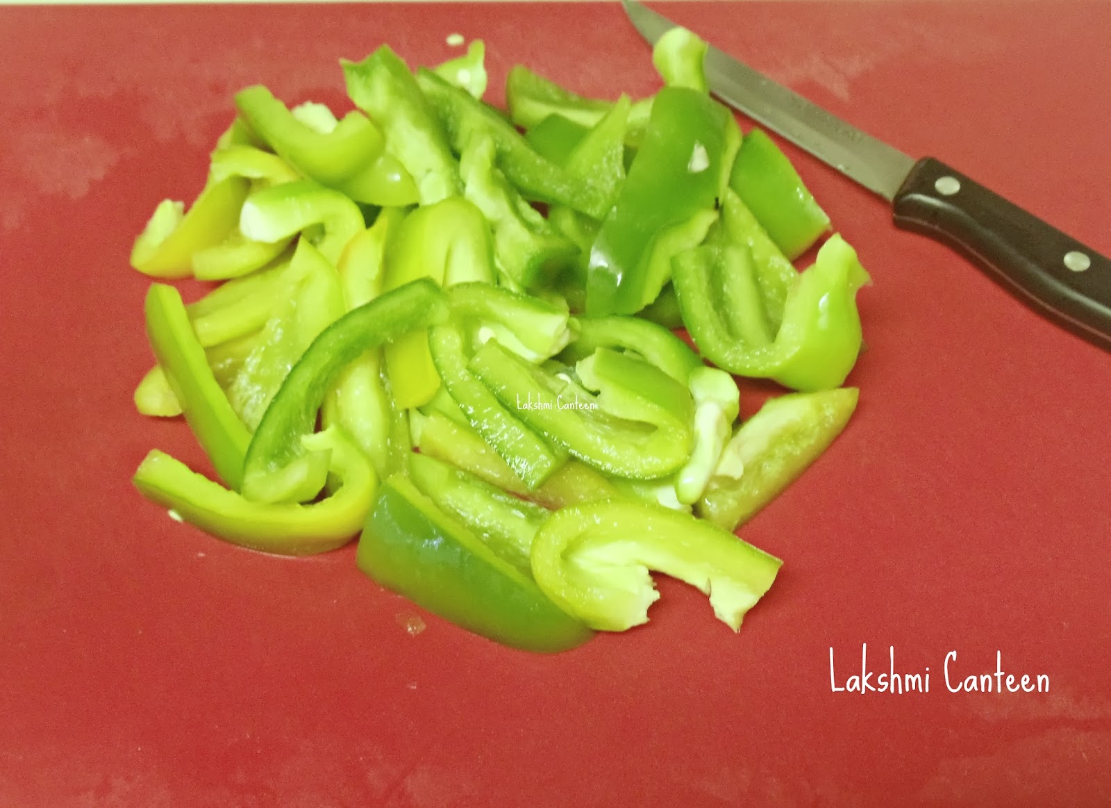 Lakshmi Canteen: Capsicum Masala (Bell Pepper Curry)