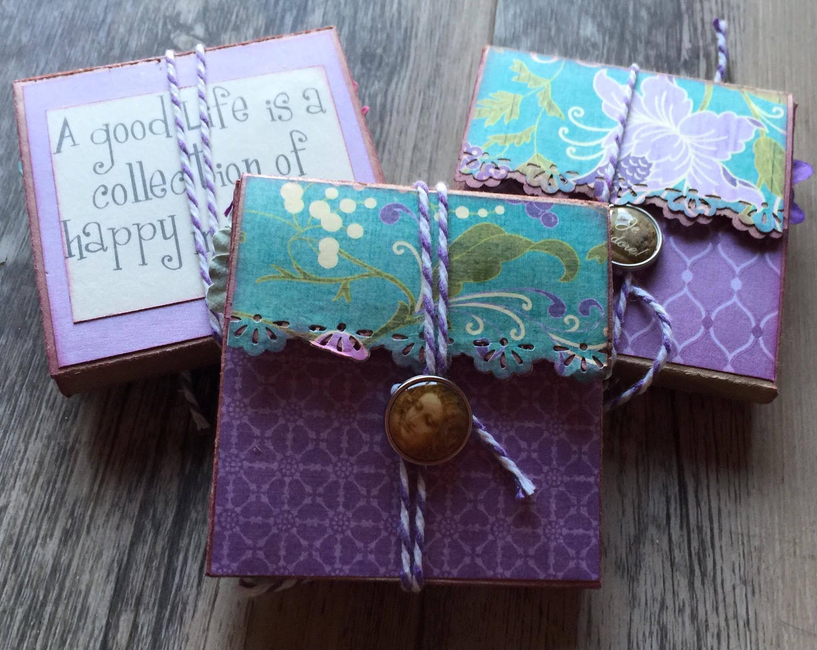 Exquisite Creations: Pocket Mini Albums