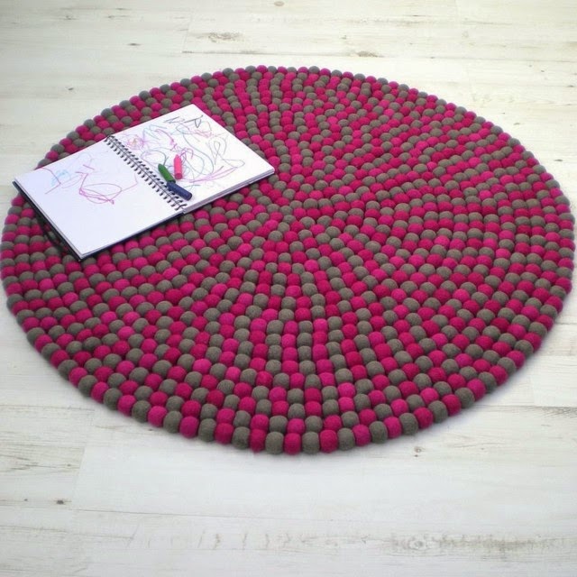 Handmade Round Rug - Exclusive Note In The House! | Houzz Home