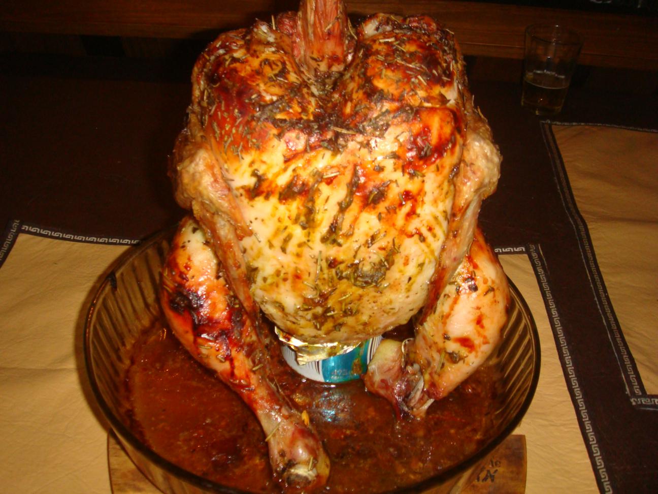 RECETAS Y ALGO MAS: POLLO A LA CERVEZA SENTADO AL HORNO