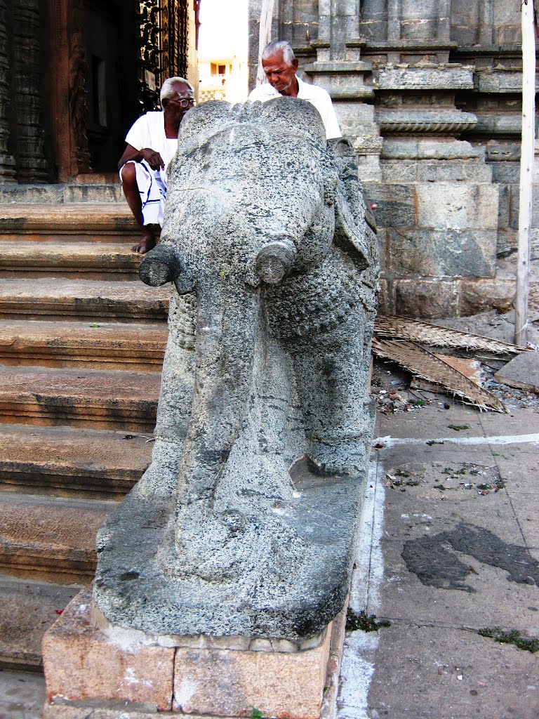 Tamilnadu Tourism: Kailasanathar Temple, Tharamangalam – Temple ...