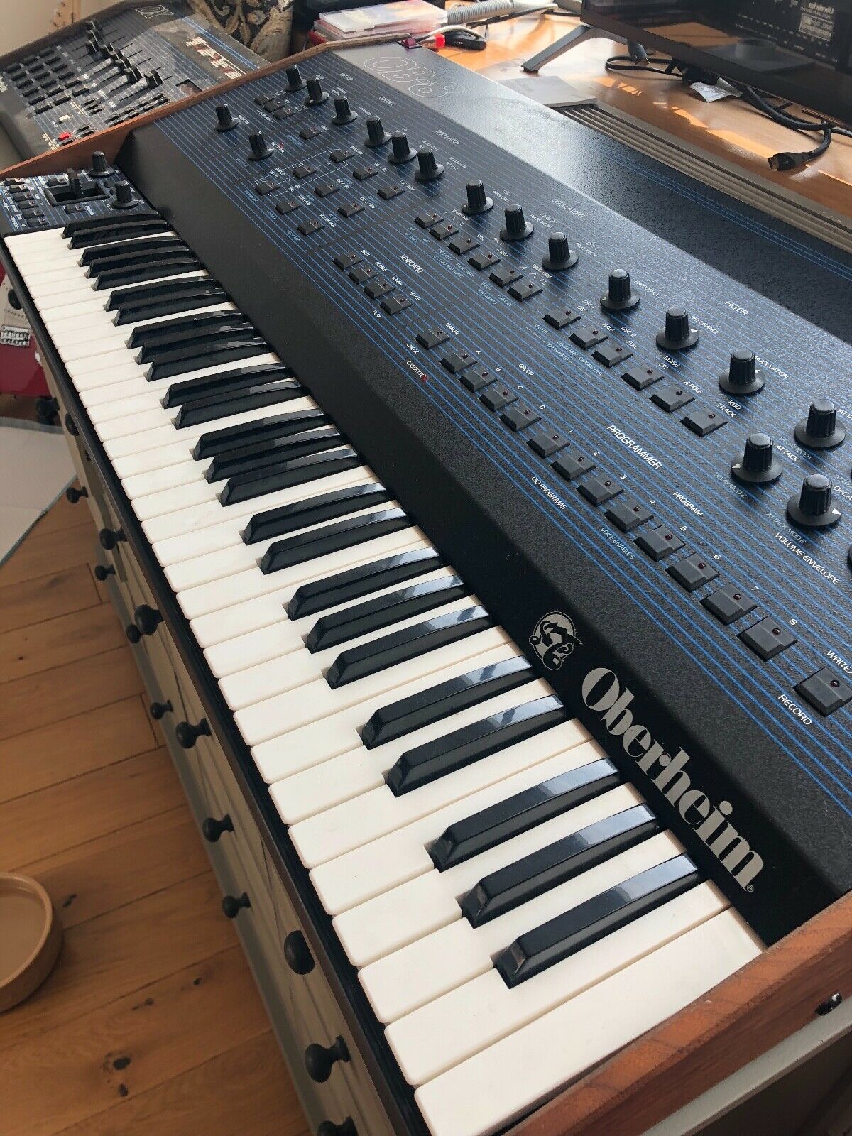 MATRIXSYNTH: Oberheim OB-8 Keyboard Synthesizer SN C44321
