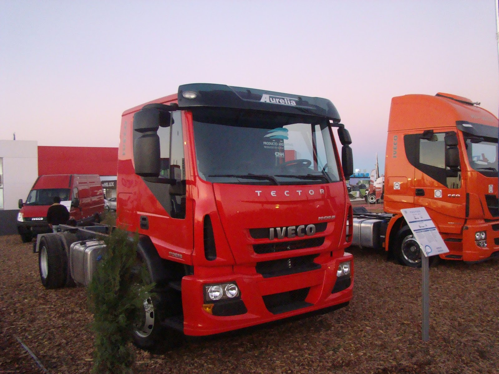 DIECIOCHO RUEDAS: IVECO Y EL CAMPO…. EN AGROACTIVA 2016 CON SU GAMA ...