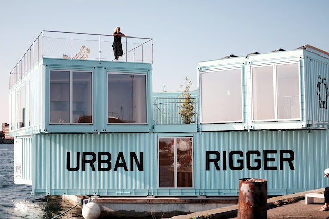 Shipping Container Homes & Buildings: Floating Shipping Container Home ...