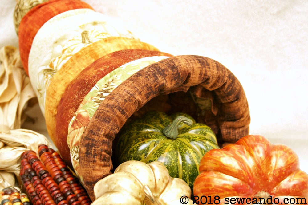 Sew Can Do: Fabric Cornucopia Tutorial and Fall Fabric Bundles Giveaway!