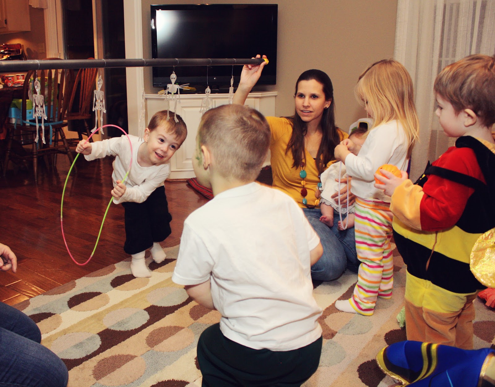 more than 9 to 5...my life as "Mom": Trick or Treat!