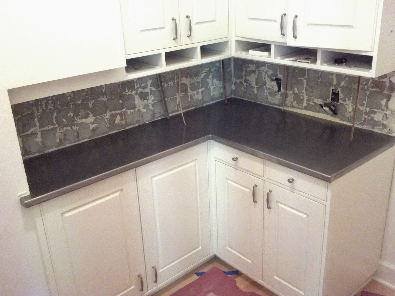 HEAVY METAL WORKS: STAINLESS STEEL COUNTER TOP