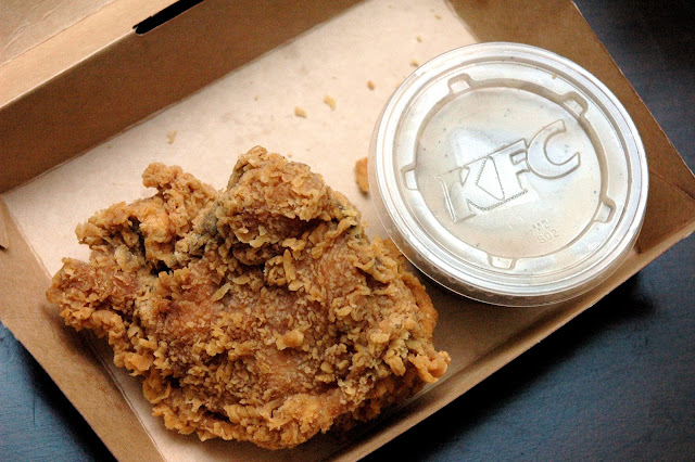 DUDE FOR FOOD: Make That Extra Crispy by The Colonel To Start The Year ...