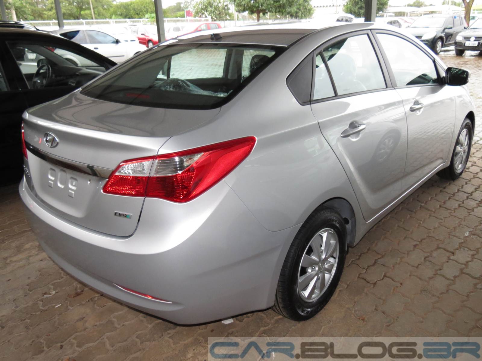 Hyundai HB20S Sedã já está chegando às concessionárias