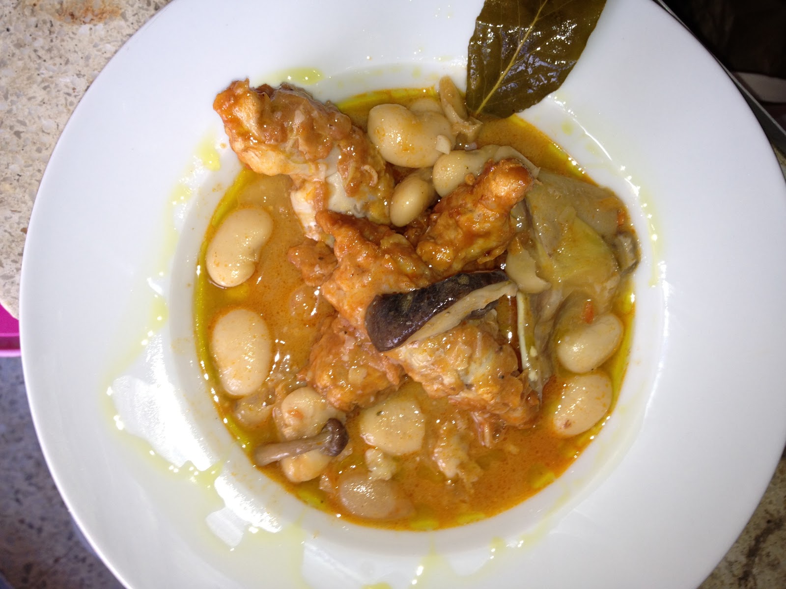 El diente de ajo: RECETA DE HABONES DE SANABRIA. MANITAS, CERDO Y SETAS