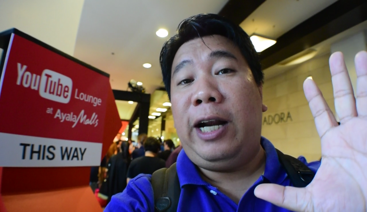 Enjoy video stream at the YouTube Lounge in Ayala Malls (also meet our ...