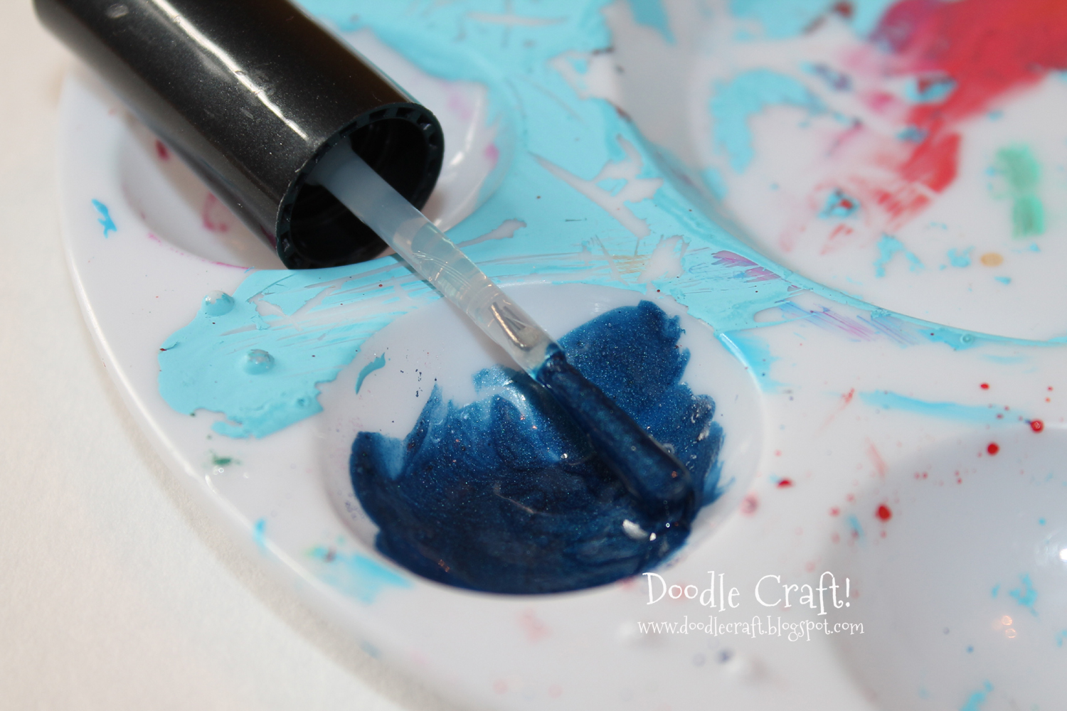 DIY Custom Color Nail Polish!