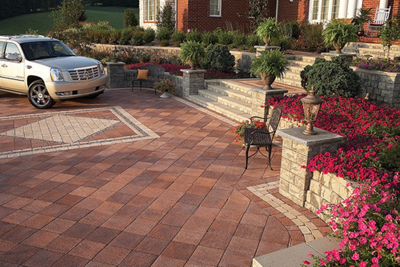 Modern Driveways: Paver Driveway