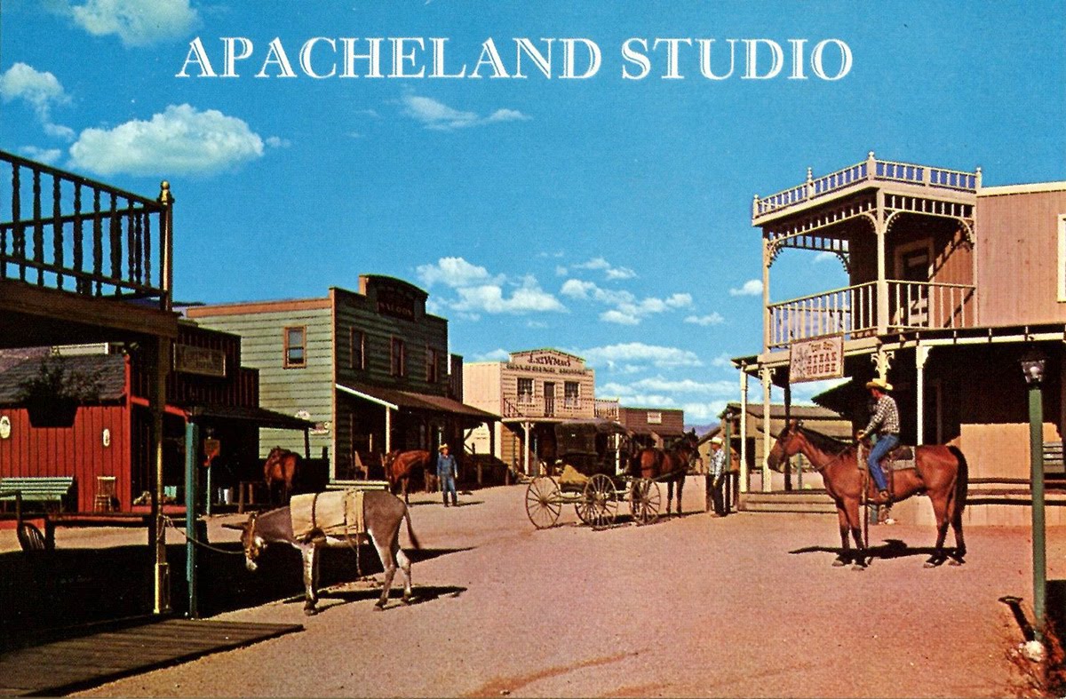 GORILLAS DON'T BLOG: 2017