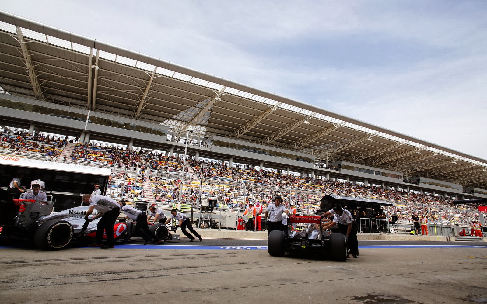 2013 KOREAN GP: SATURDAY IN HIGH RESOLUTION IMAGES - FORMULA 1