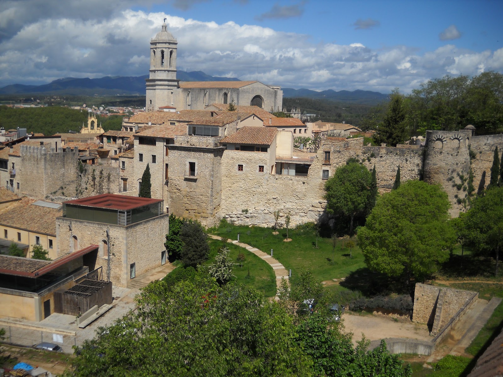Castles in Cuenca: Mediterranian Beach Towns
