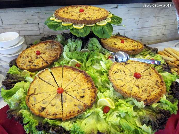 Isaactan.net: Al-Amar Lebanese Cuisine Pavilion