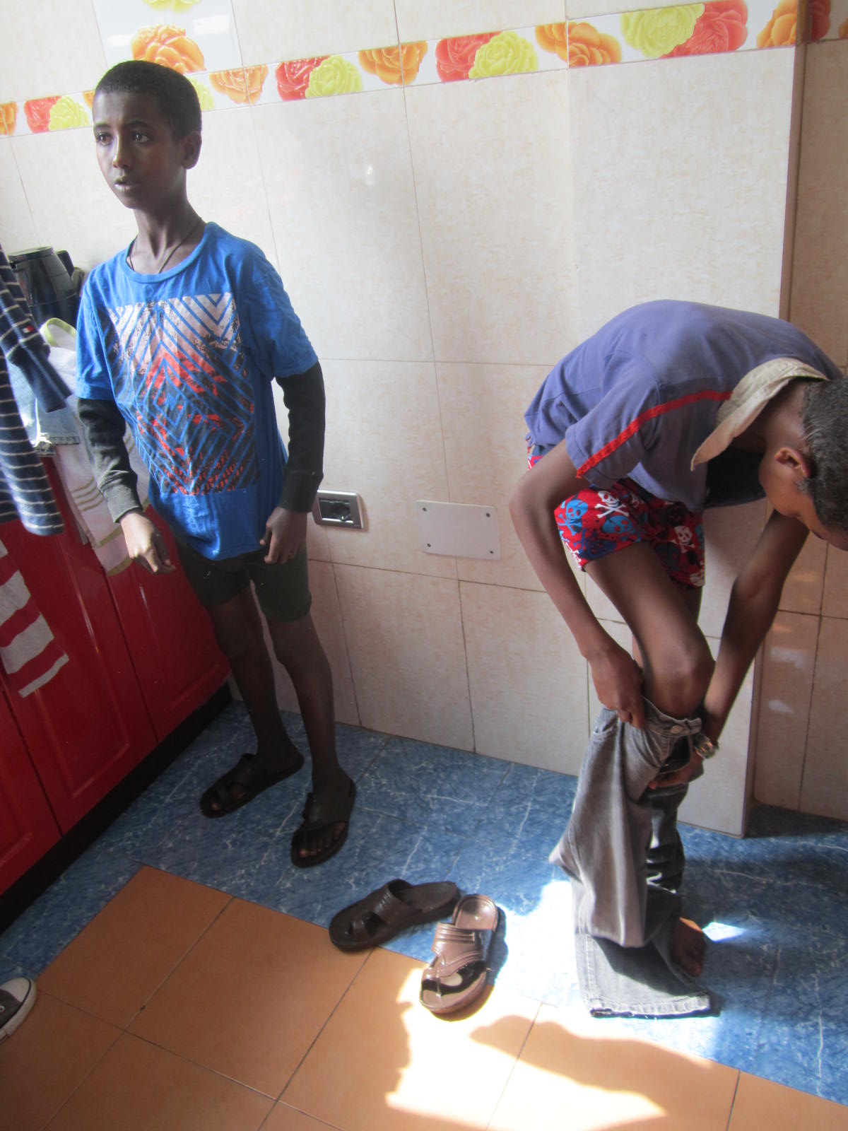 Ordinary Hero Blog: Team 2.....Street Kids find many blessings in Ethiopia