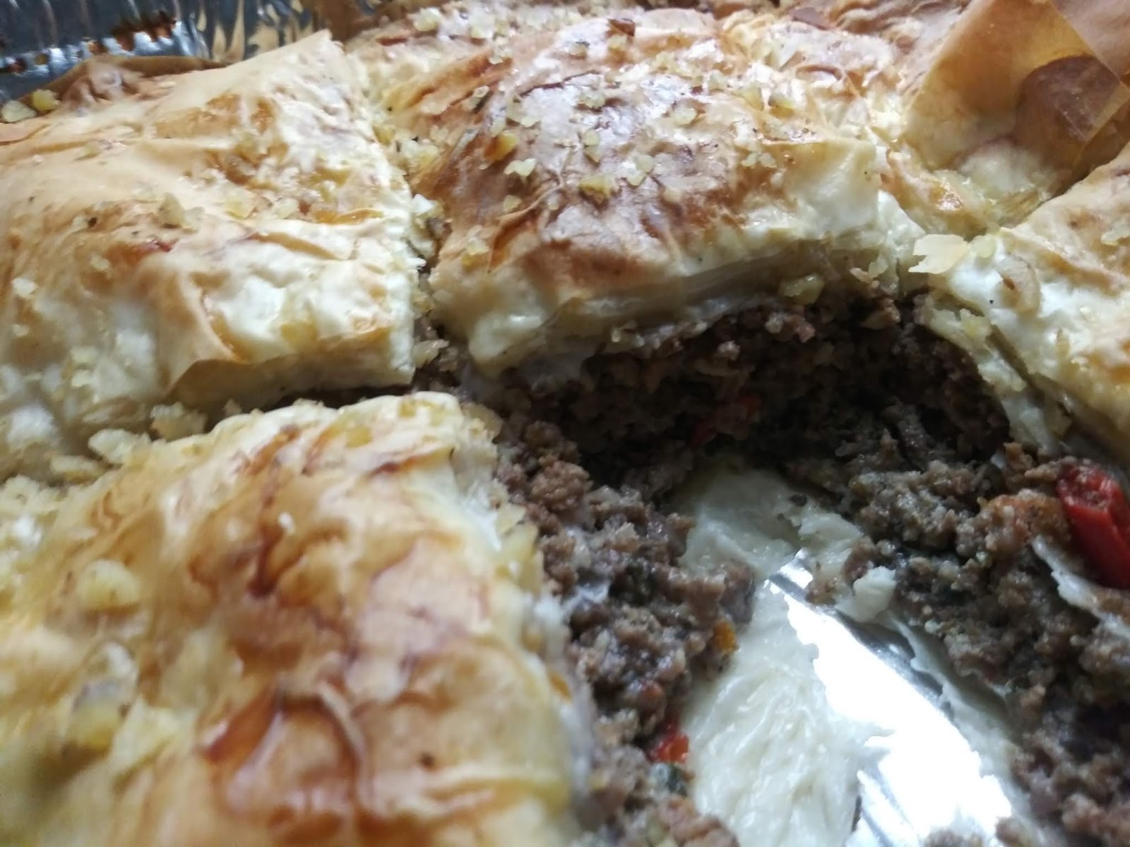 Matbakh Aziza: "Egyptian Goulash": Pastel de carne árabe