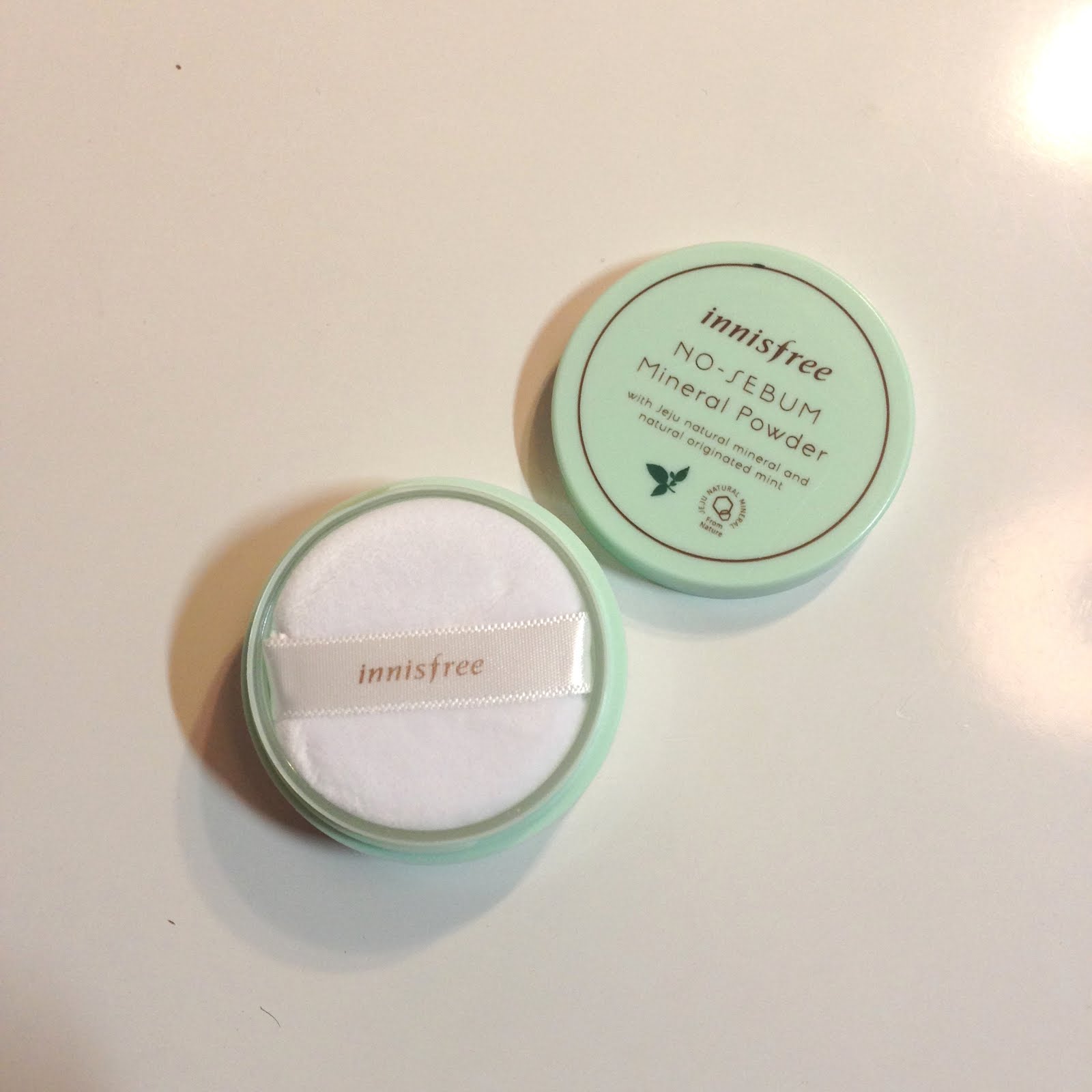 beautybypapot: Review: Innisfree No-Sebum Mineral Powder