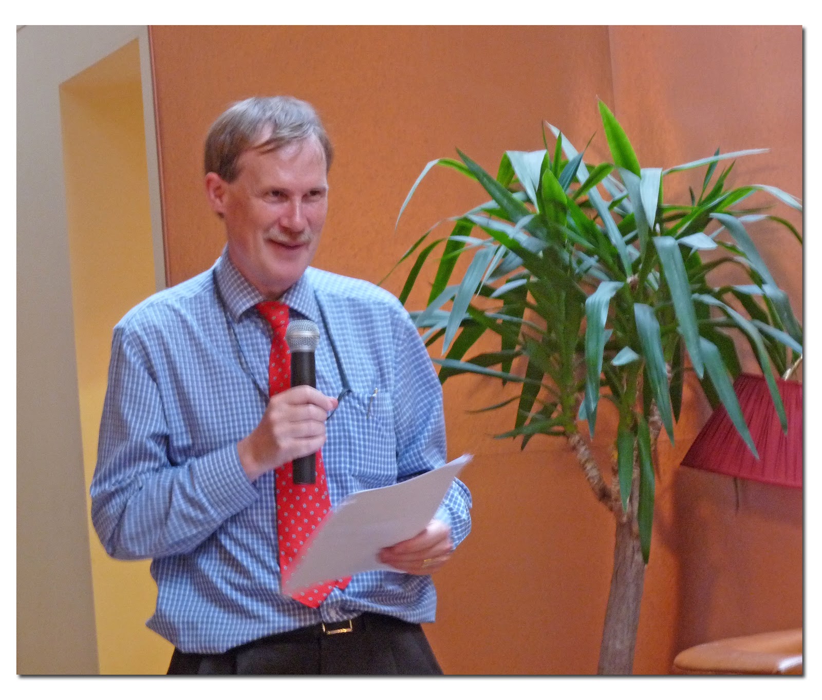 Caroline Gill: Poetry and Other Writing: June 2012