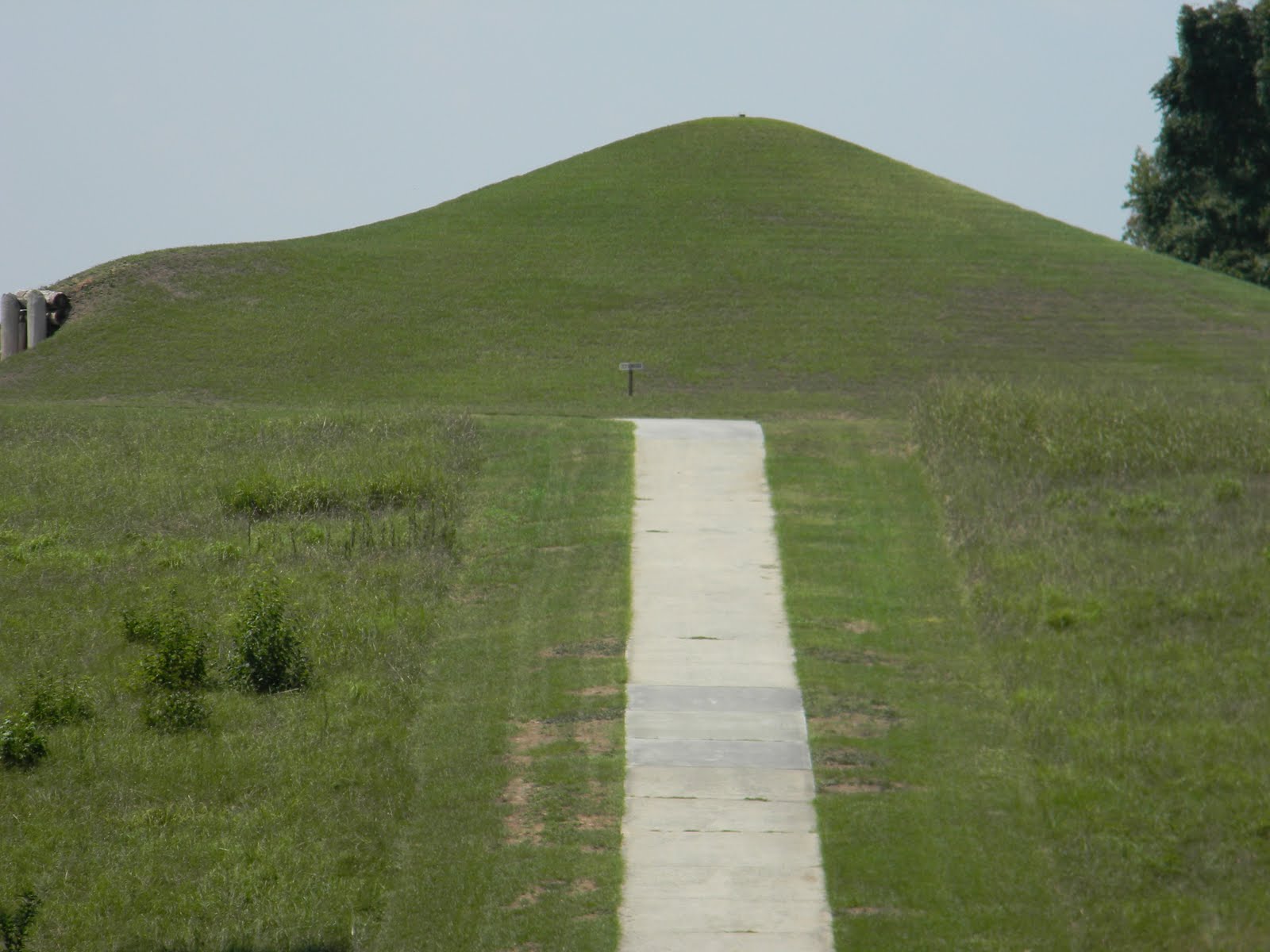 3 In The Nest: Ocmulgee Indian Mounds