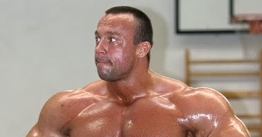 Worldwide Bodybuilders: Hungarian mature stud Robert Bárna