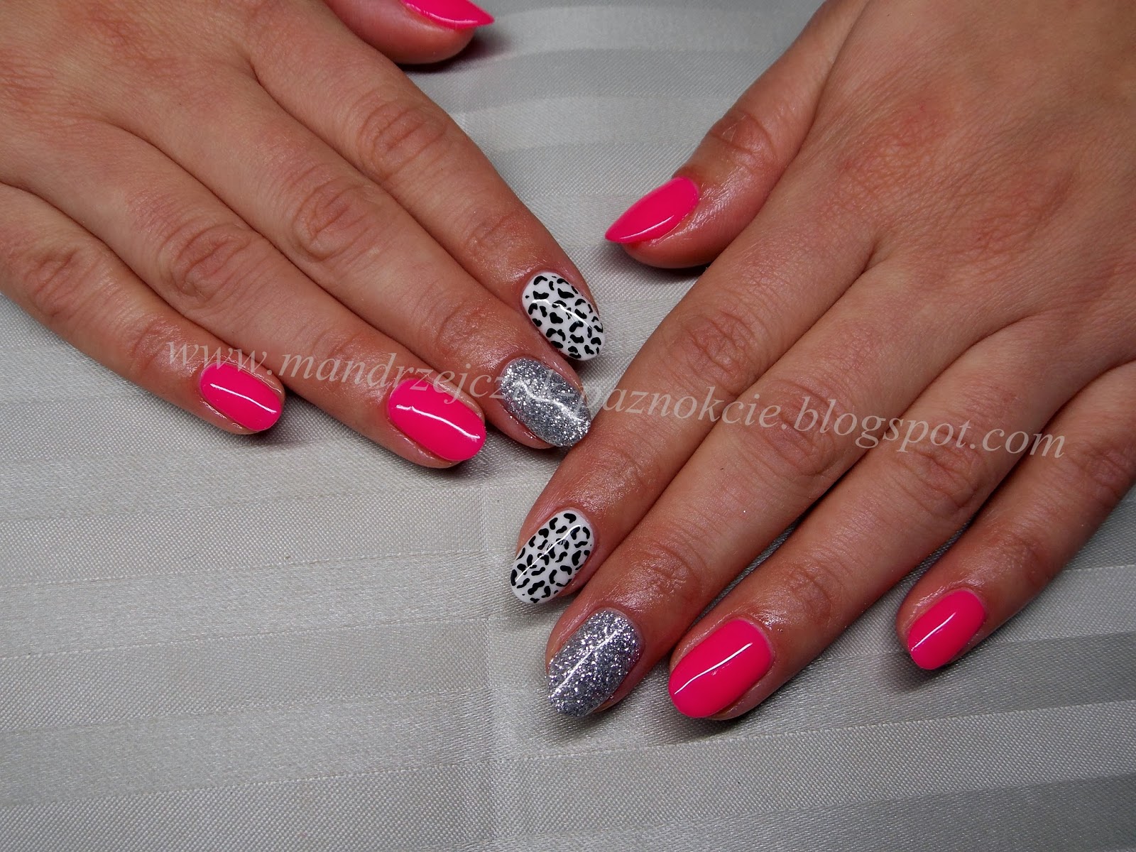 Monika-paznokcie: Hybrydy