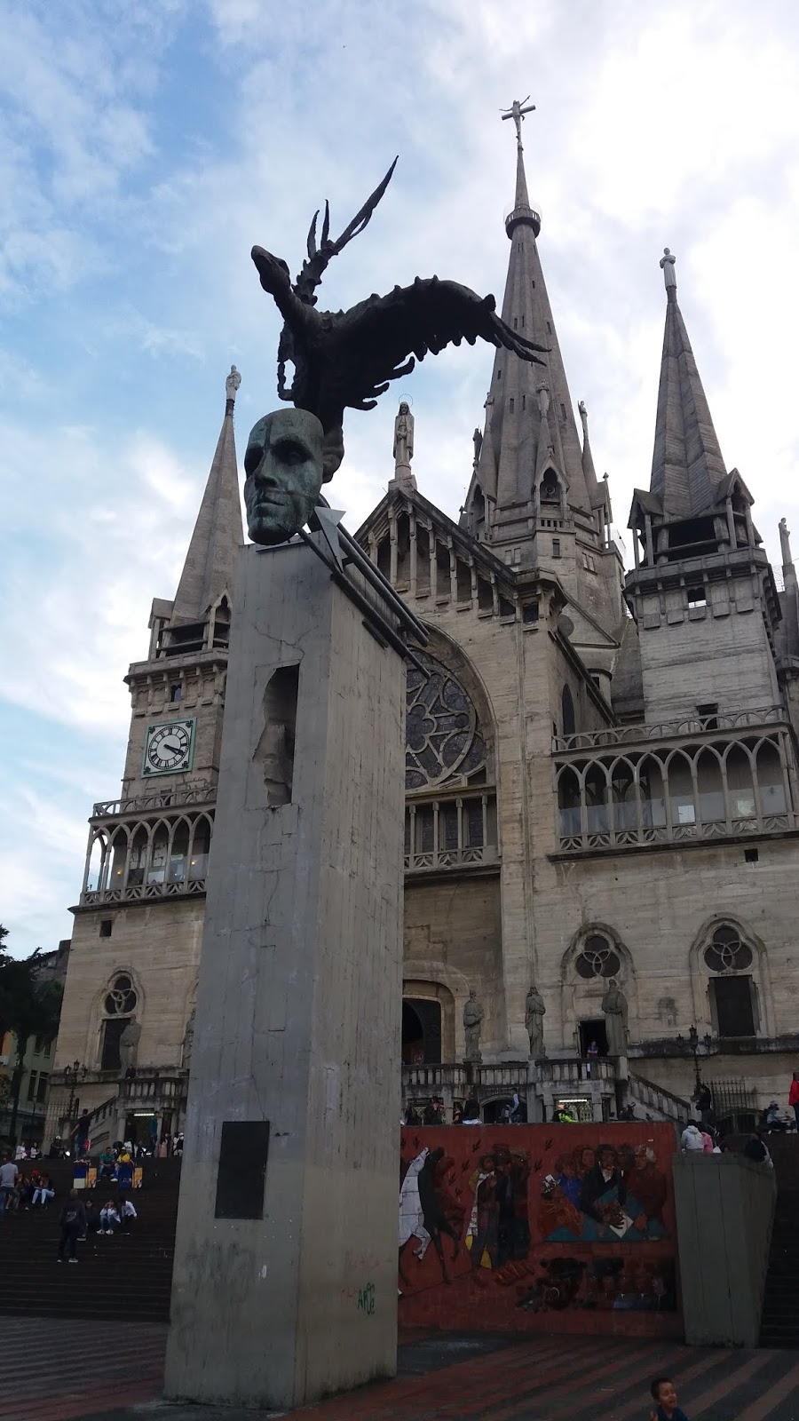 Crónicas Chucho Cataño: El desafío del Corredor Polaco en Manizales