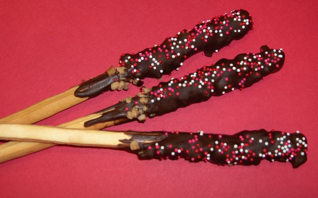 Becky Bakes, and cooks too!: Toffee Sticks