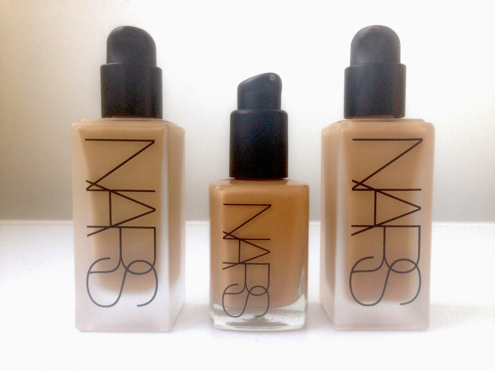 NARS Chronicles : All Day Luminous Weightless Foundation - Stromboli ...